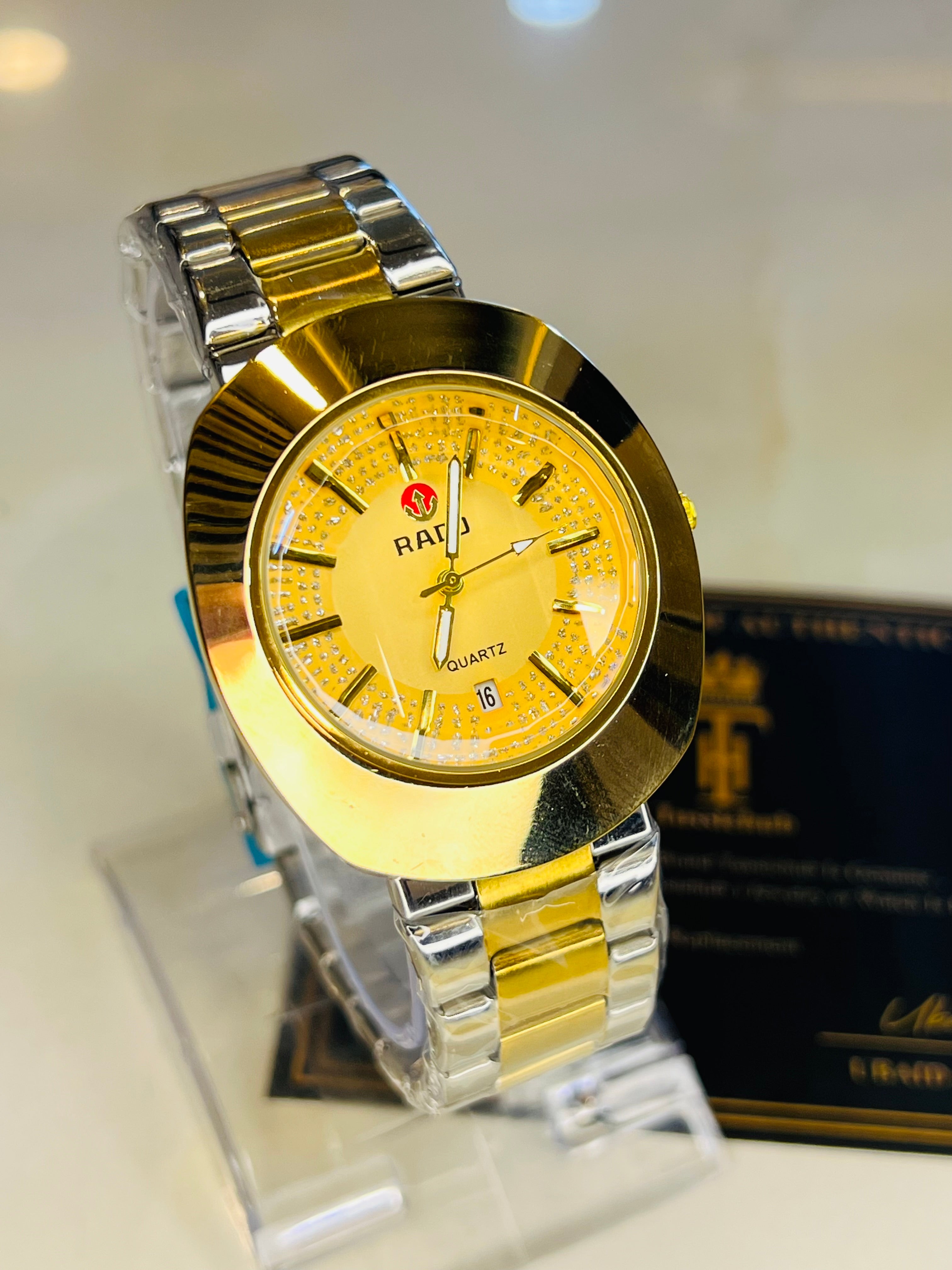 DiaStar Two Tone Quartz Watch – TUSSLEHUB