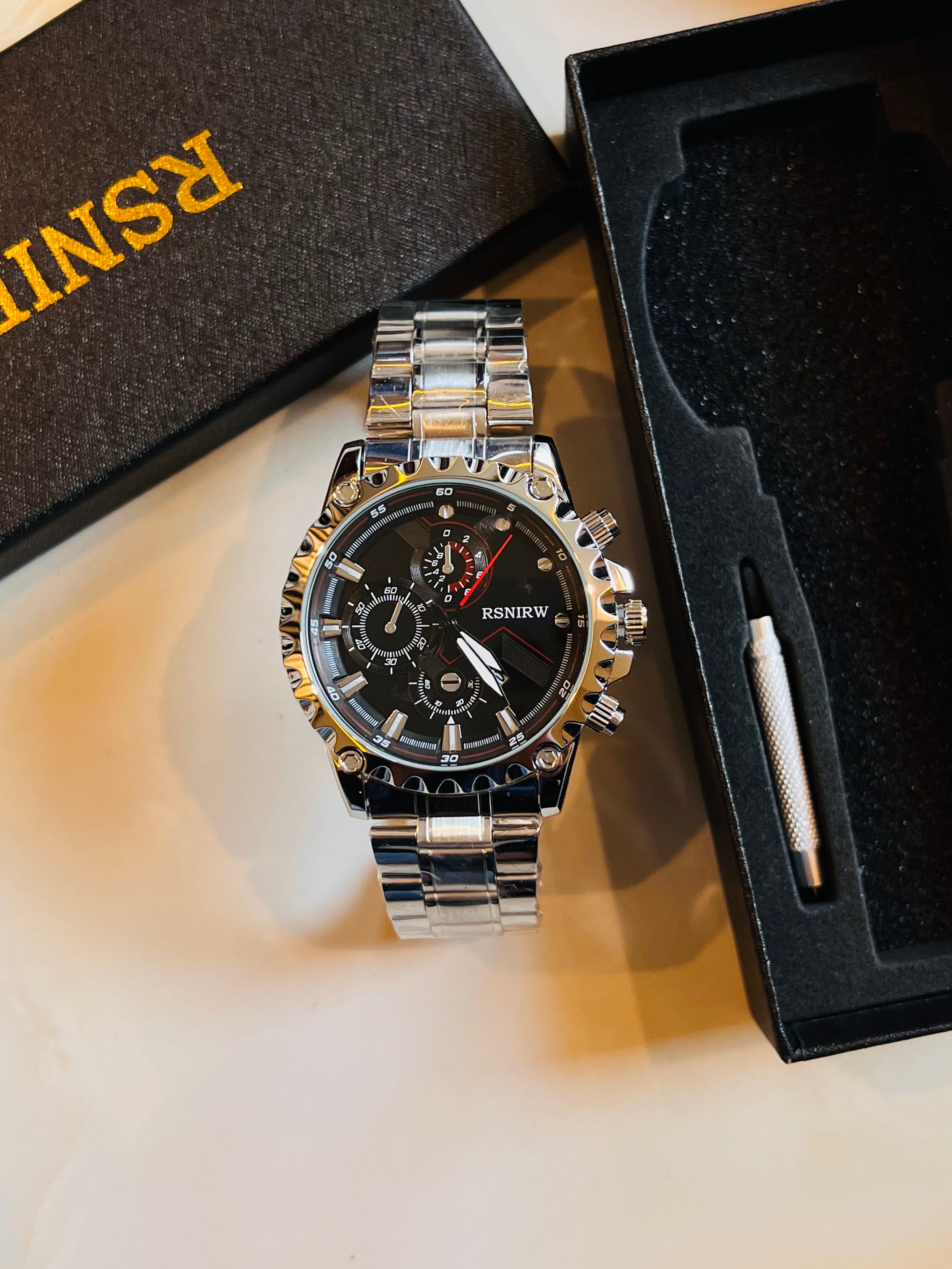 Police Gear Watch – TUSSLEHUB